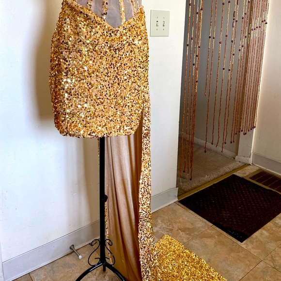 Sumintras | Dresses | Short Gold Corset Dress With Sheer Illusion And ...